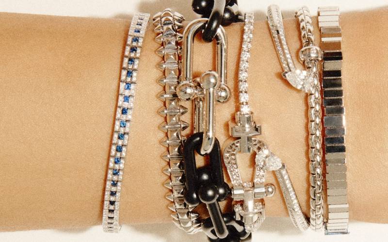 요즘 유행하는 챗지피티 지브리 밈 저작권 문제 없을까 Carandtech 읽을거리 에스콰이어 코리아 │ 패션 매거진 패션 잡지 남성지