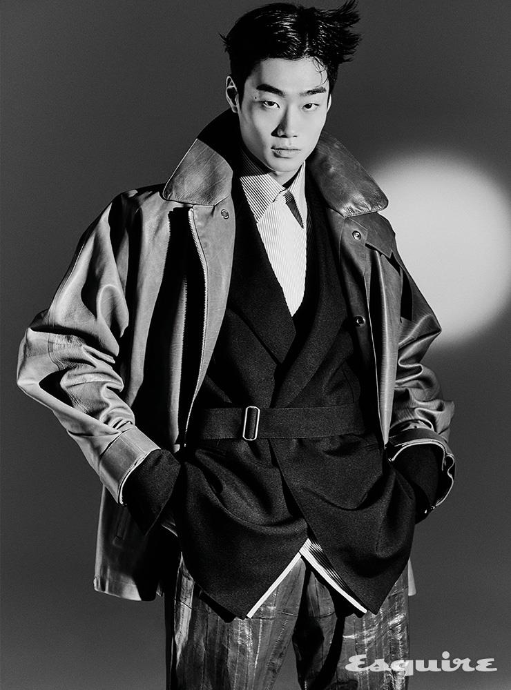 우아함의 새로운 기준 던힐의 뉴 클래식 Style 읽을거리 에스콰이어 코리아 │ 패션 매거진 패션 잡지 남성지