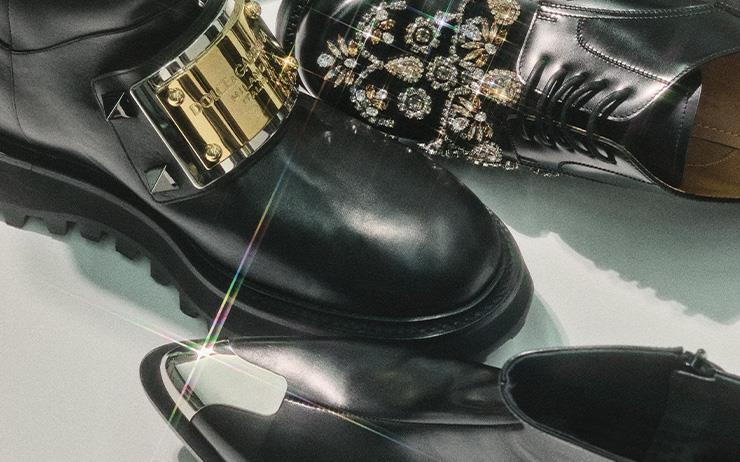 남다른 블랙 슈즈 Style 읽을거리 에스콰이어 코리아 │ 패션 매거진 패션 잡지 남성지