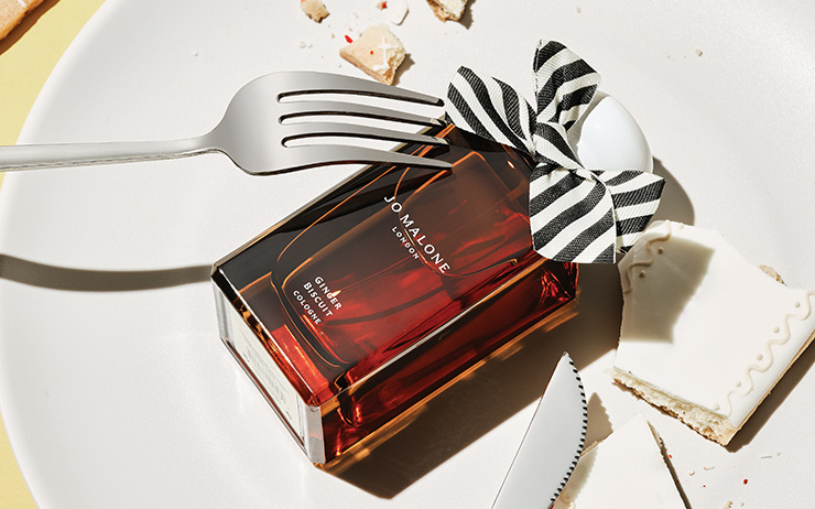 조 말론 런던이 선사하는 달콤한 홀리데이의 향기 읽을거리 에스콰이어 코리아 │ 패션 매거진 패션 잡지 남성지